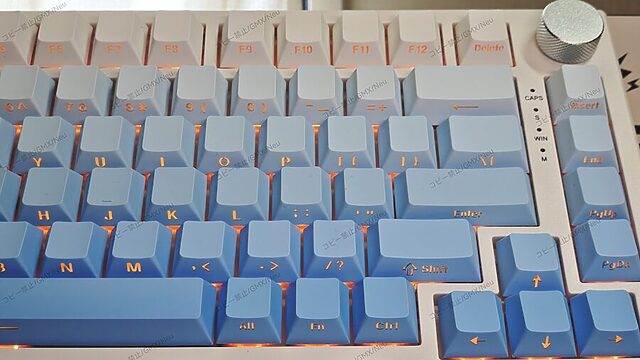 【レビュー】VGN A75実測値比較｜約11,800円の75%ゲーミングキーボードで上位性能を実現！反応速度向上のSuperLightMode ...