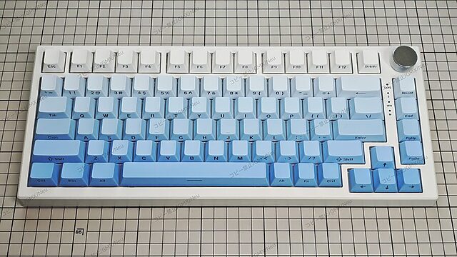 【レビュー】VGN A75実測値比較｜約11,800円の75%ゲーミングキーボードで上位性能を実現！反応速度向上のSuperLightMode ...