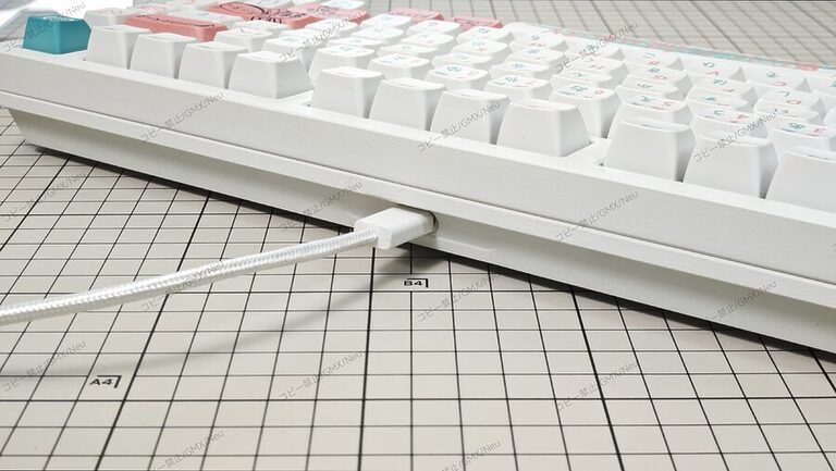 【8000Hz対応】Device Armoury RX-75レビュー｜18,800円で買える高性能×かわいいゲーミングキーボード丨磁気スイッチ搭載 – Gear MetriX